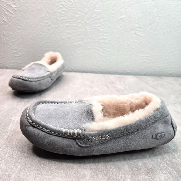 UGG | Shoes | Ugg Sheepskin Slipper Loafers Grey Suede Slip On ...